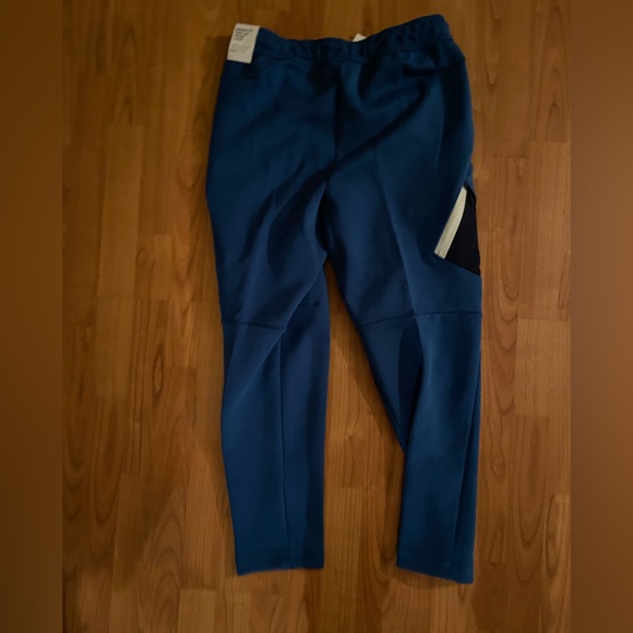Nike | Pants | Brand New Nike Tech Cargo Jogger | Poshmark